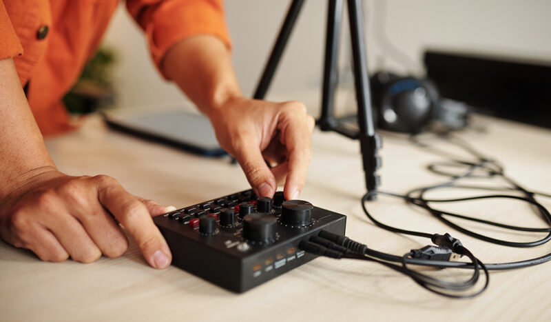 What is ASMR and How Can You Make It? - Indie Tips